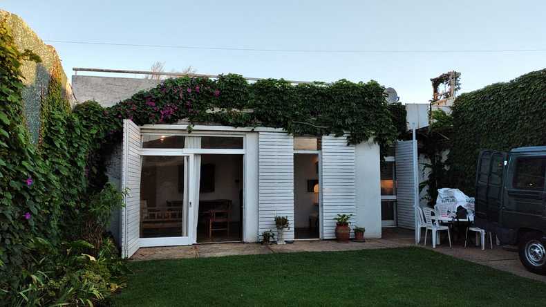 Casa en Punta Mogotes a 1 cuadra de los balnearios. | Alquileres en Mar ...
